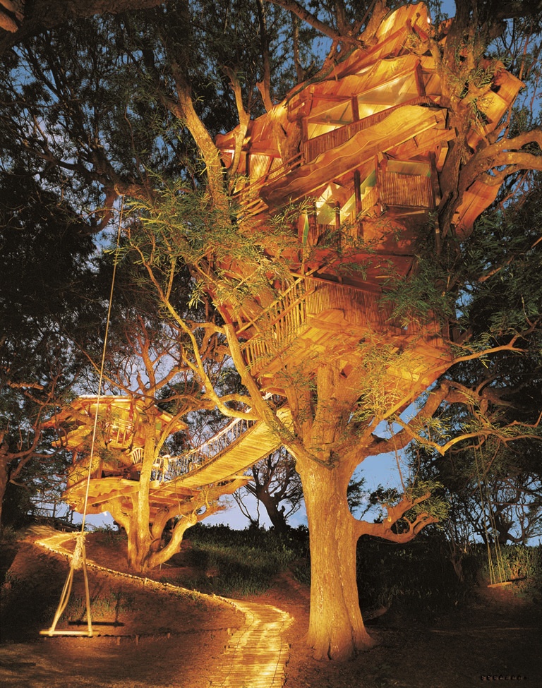 The 16 Unique Treehouse Hotel Designs