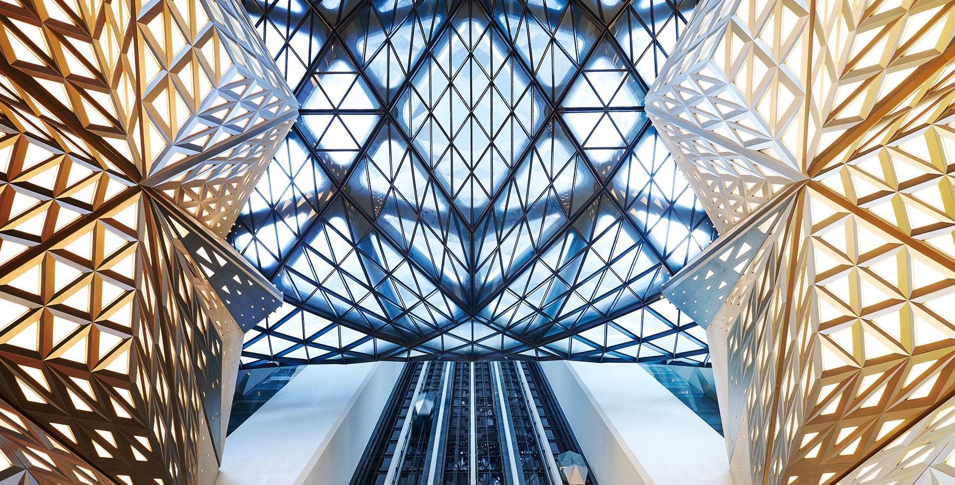 Futuristic Hotels - 21 Most High-Tech & Futuristic Hotels In The World