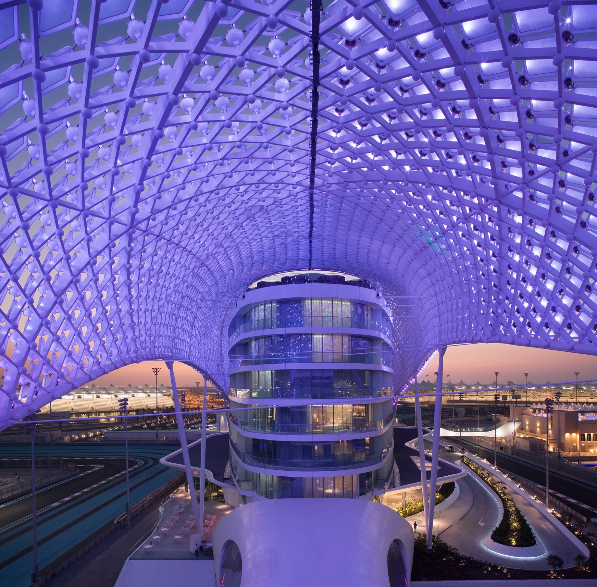 Futuristic Hotels - 21 Most High-Tech & Futuristic Hotels In The World