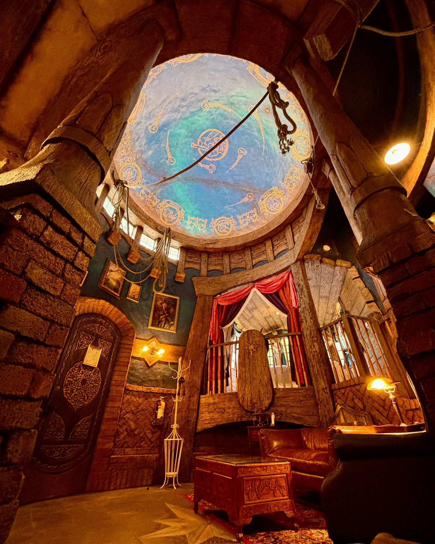 Hazelnut Inn - Medieval Fantasy in Canada's Fraser Valley