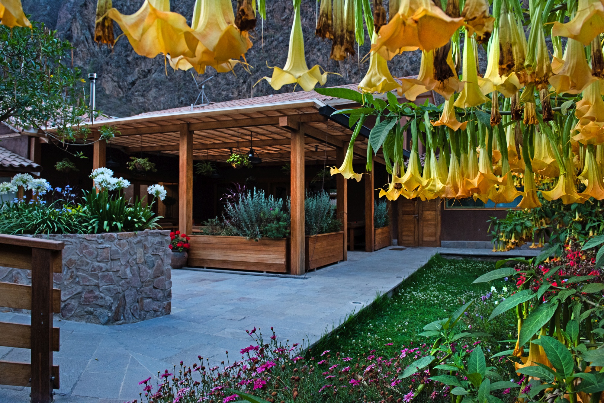 Las Qolqas Eco Resort - Glamping in the Sacred Valley of the Incas