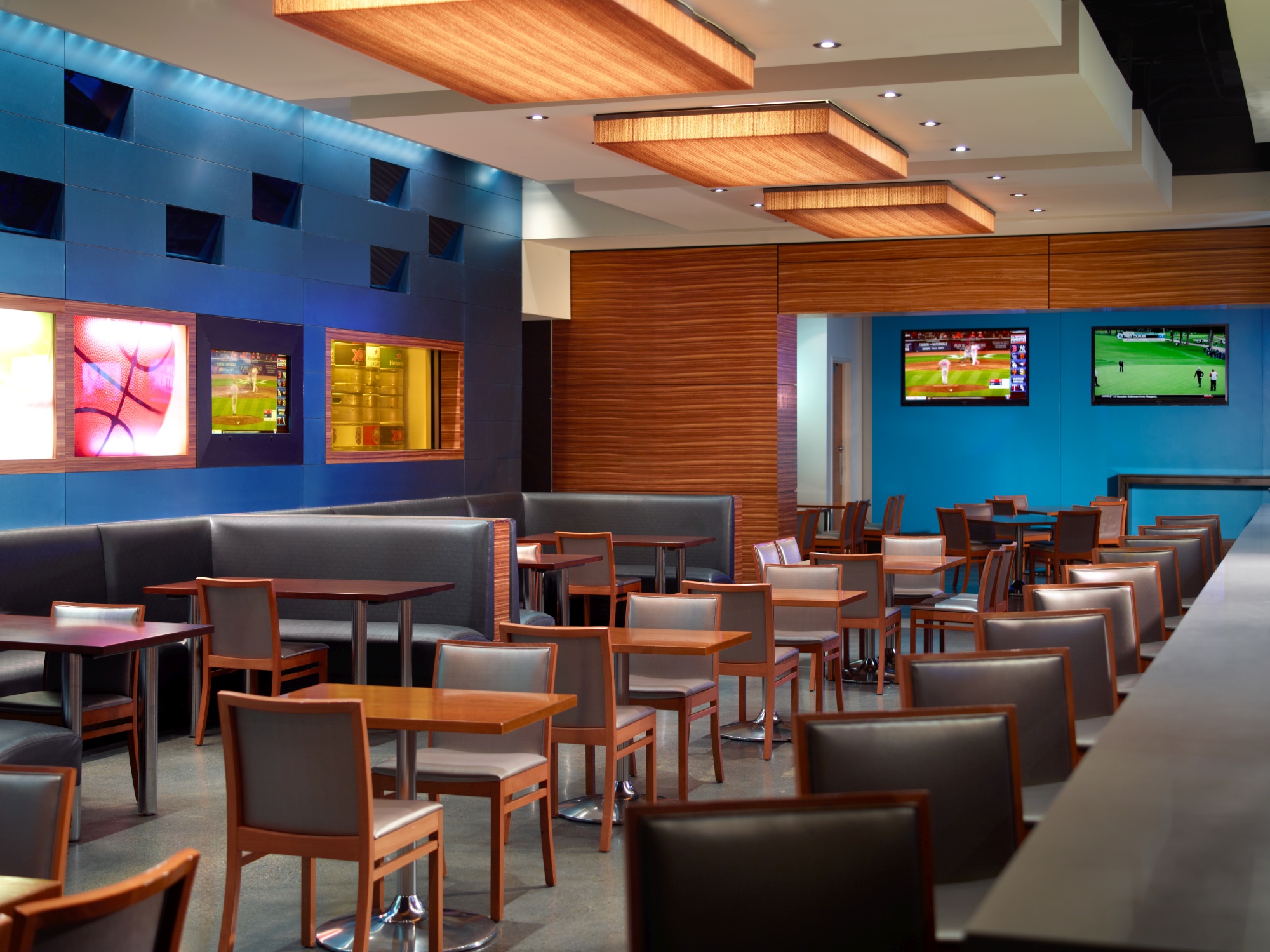 Atlanta Marriott Marquis - The "Coca-Cola" Building with the World's ...