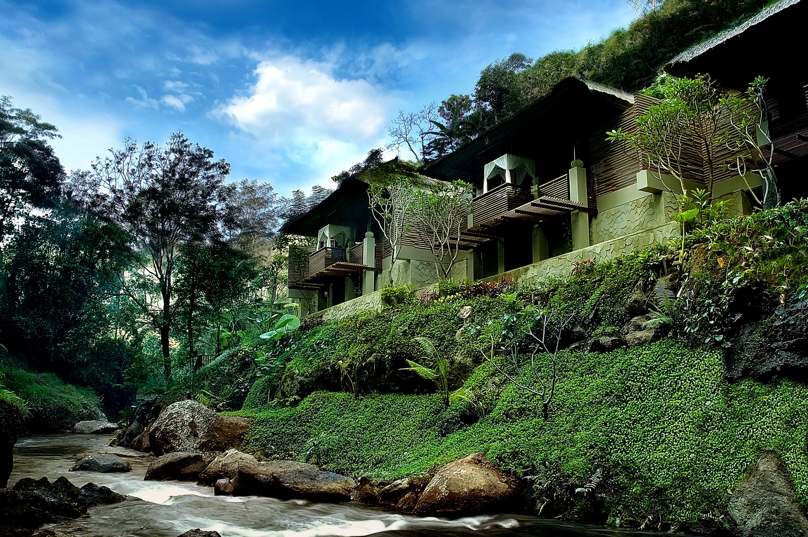 Maya Ubud Resort & Spa - Idyllic Jungle Getaway In The Heart Of Bali