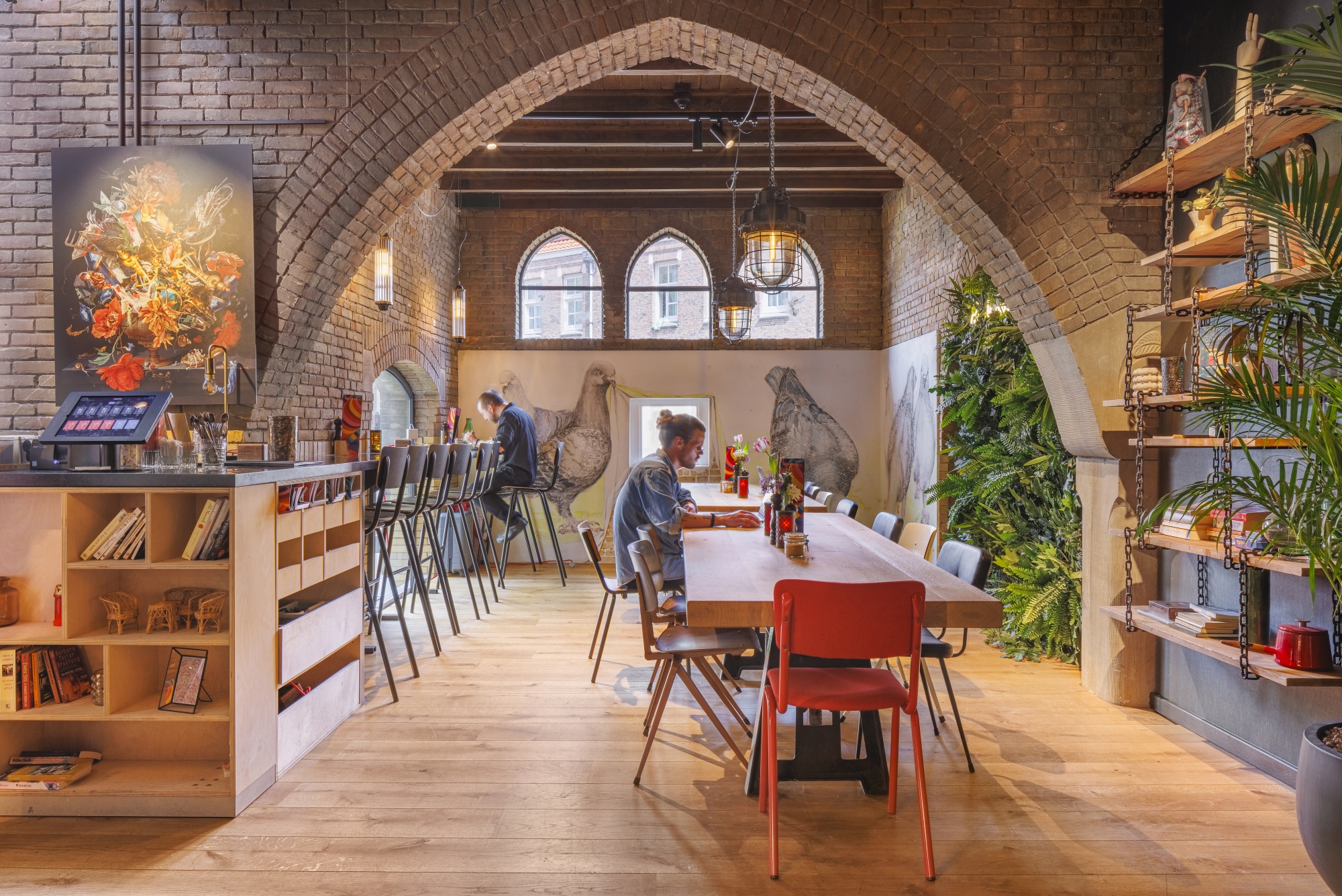 Bunk - Amsterdam's Holy Ho(s)tel