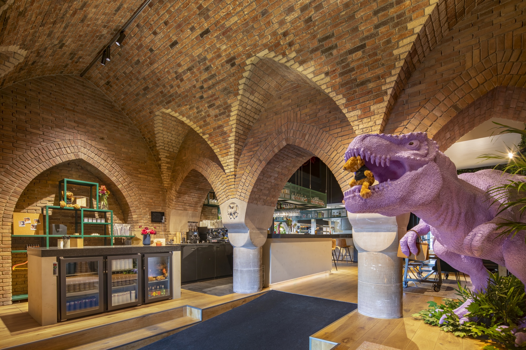 Bunk - Amsterdam's Holy Ho(s)tel